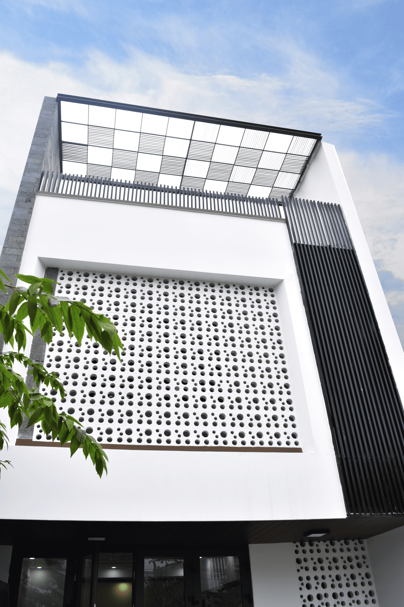 Best Concrete Breeze Block Supplier in Bangladesh | LIVIZA