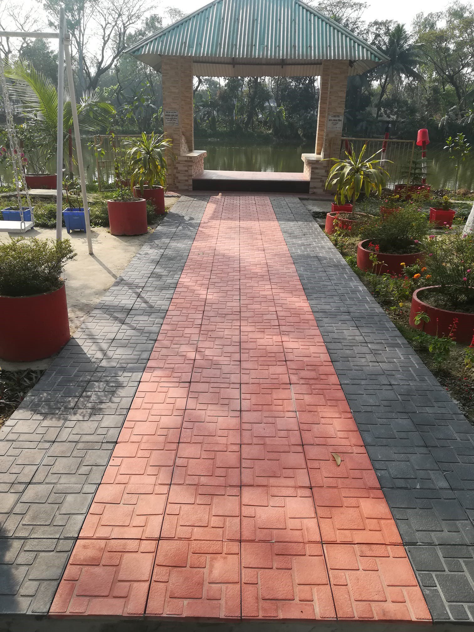 Best Concrete Pavment Tiles Supplier in Bangladesh | LIVIZA